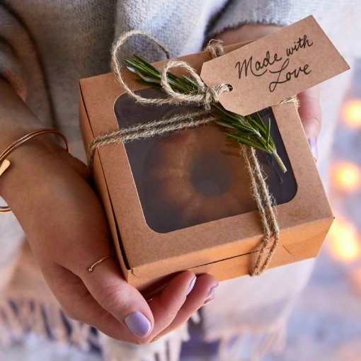 How to Plan, Prep, and Give Edible Gifts During the Holidays